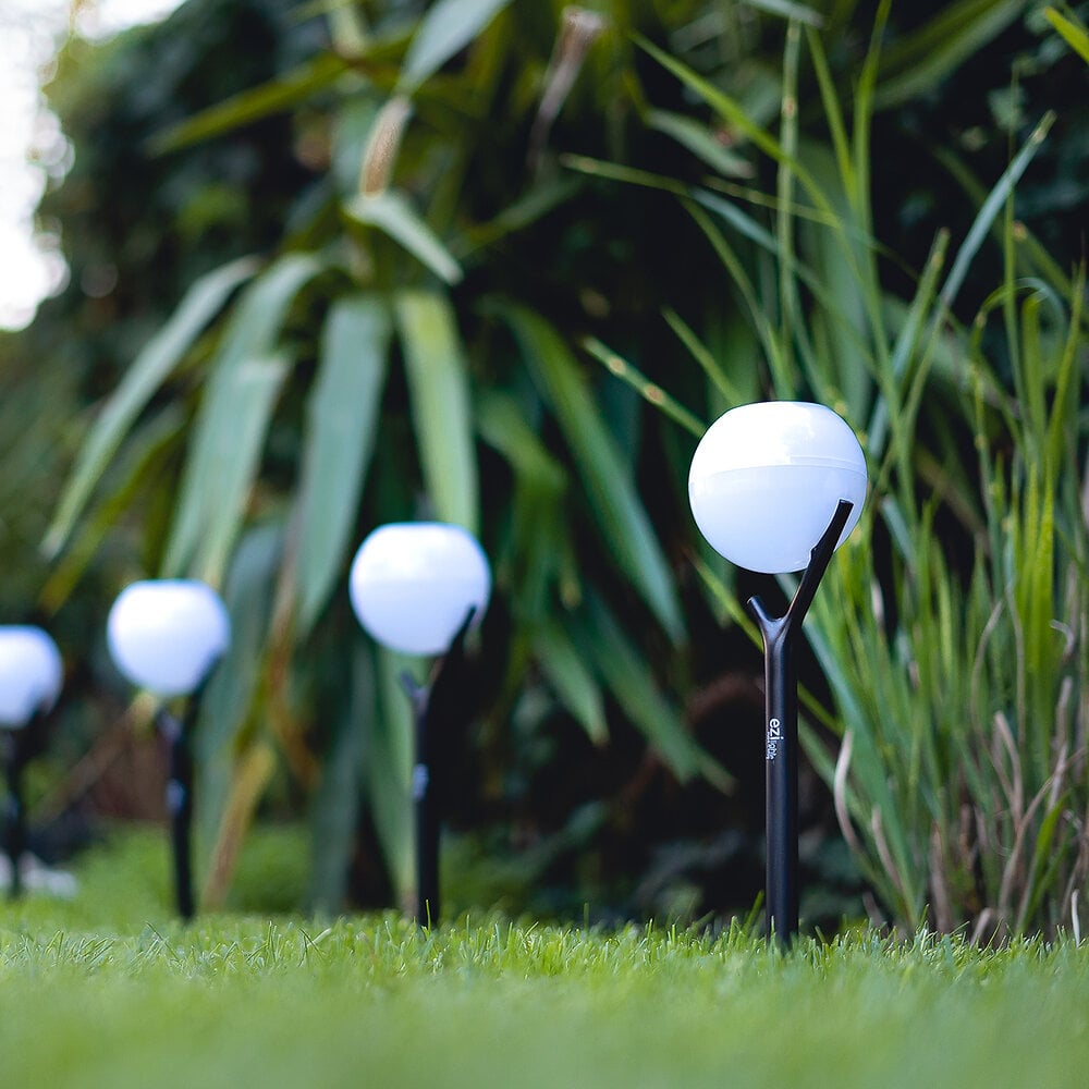 Balise solaire EZIlight® Solar peaky ball | Bricomarché